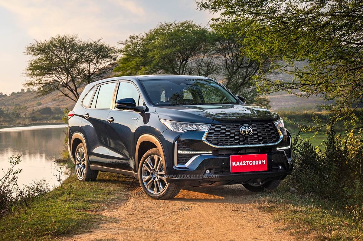 Best 7-seat SUV under Rs 30 lakh; Toyota Innova Hycross price, delivery details | Autocar India